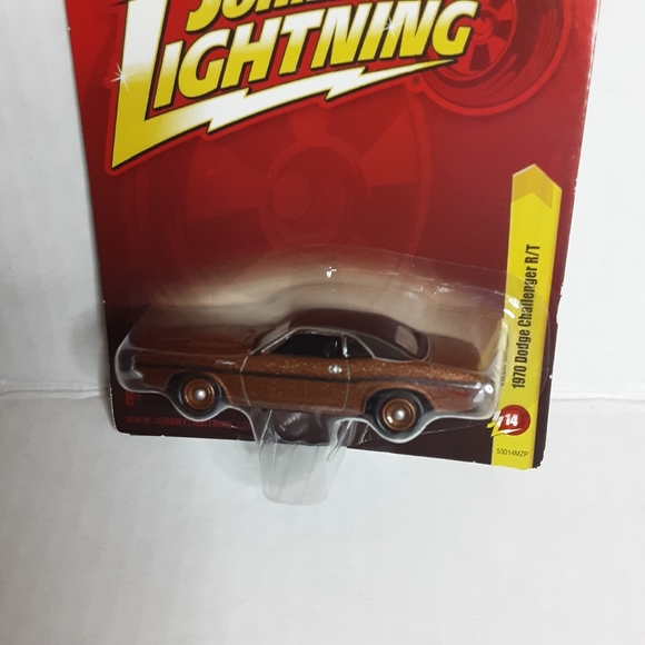 Johnny Lightning | Toys | Johnny Lightning 97 Dodge Challenger Rt New ...
